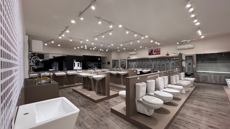 Parryware Mannarpuram Showroom - Kamak Associates